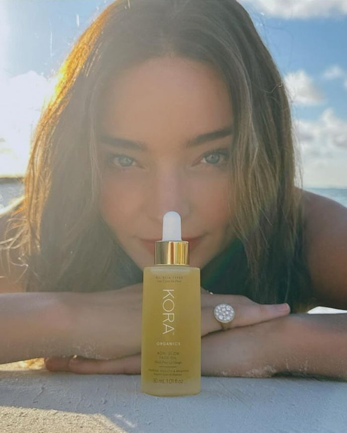 Miranda Kerr – Octavia Elizabeth